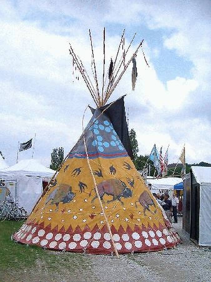 Native American Tipis | FamWest natural tents