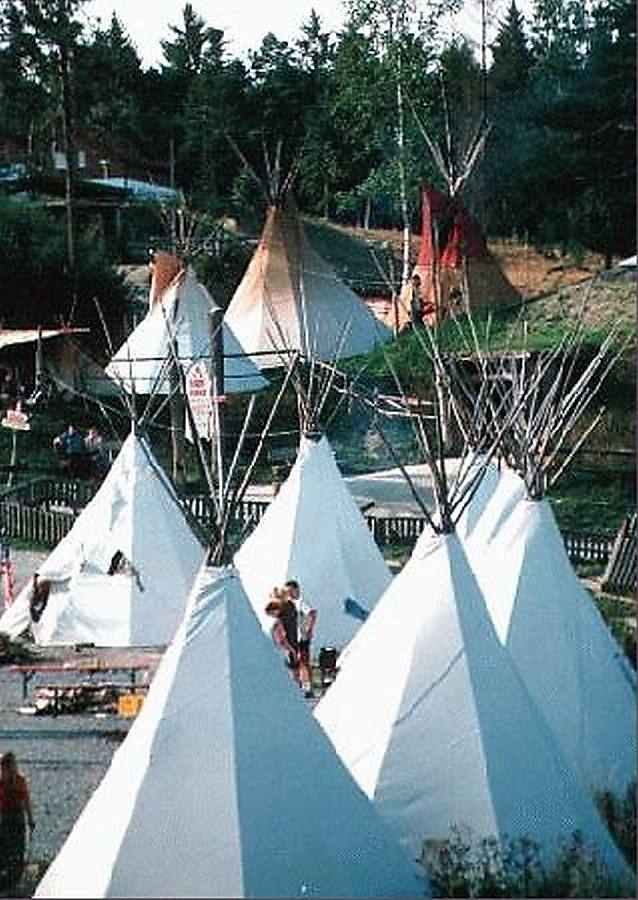 Tipi village - summer camp