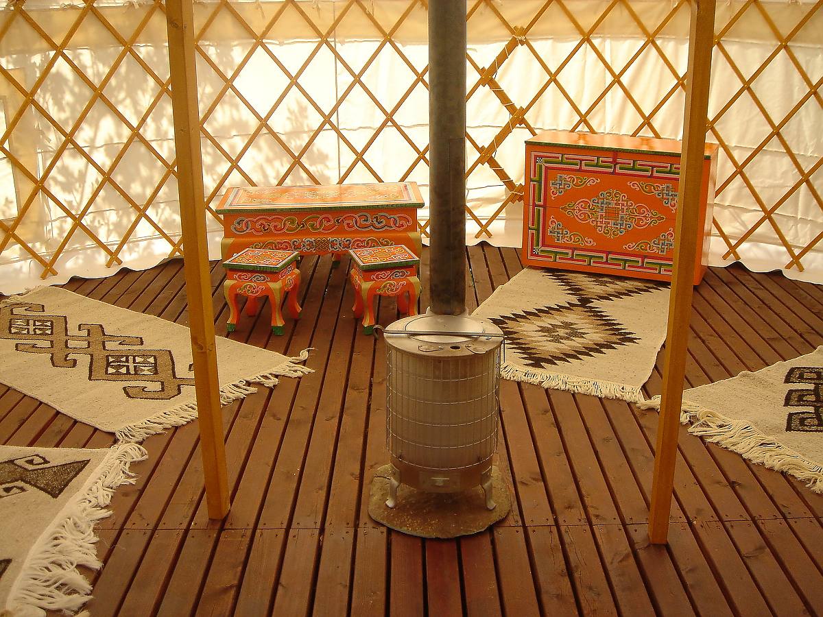 Mongolian Yurts | FamWest natural tents