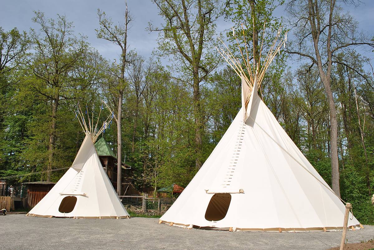 Native American Tipis | FamWest natural tents